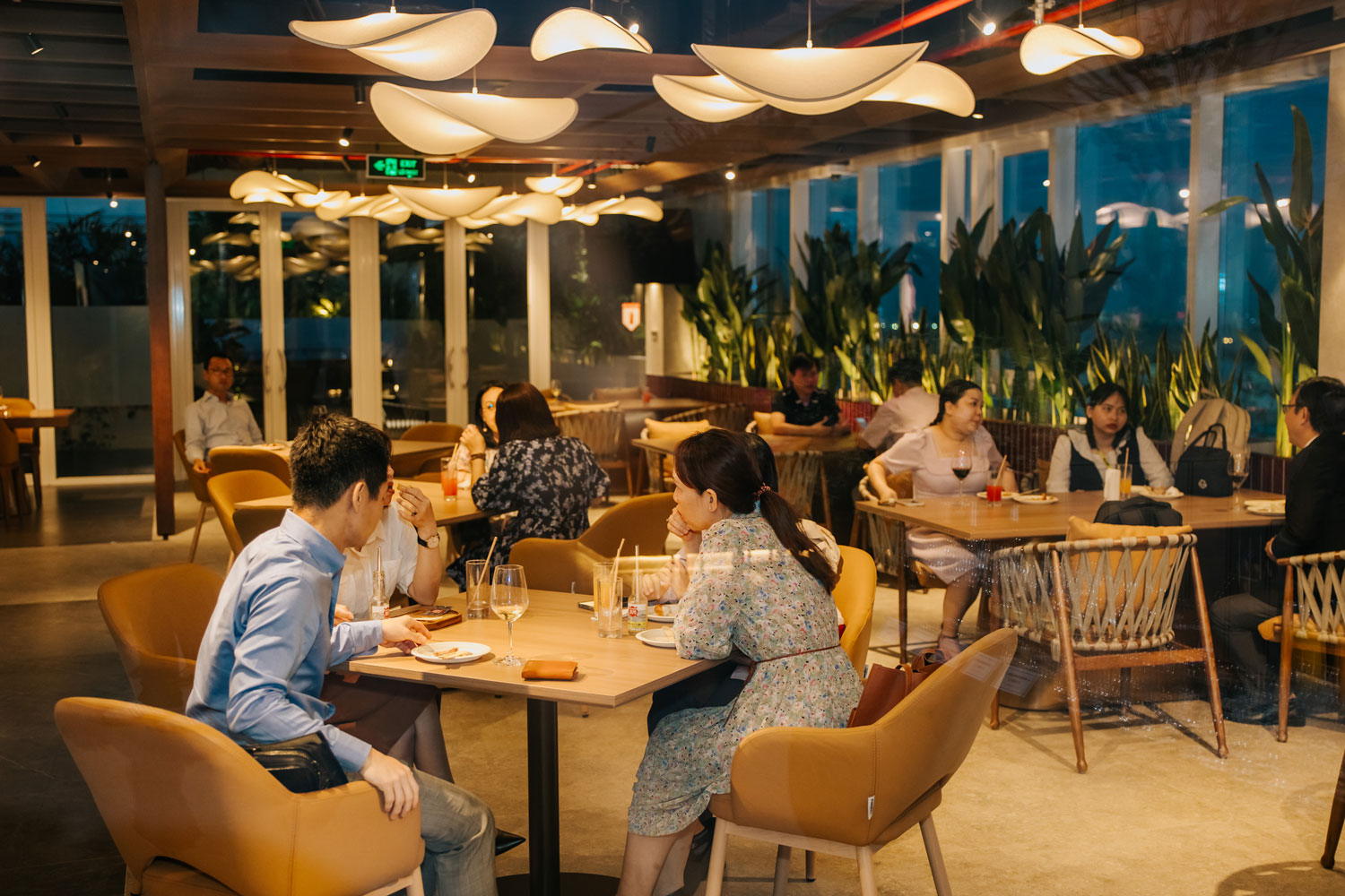 Savor Bistro chính thức khai trương tại e.town Cộng Hòa - e.town